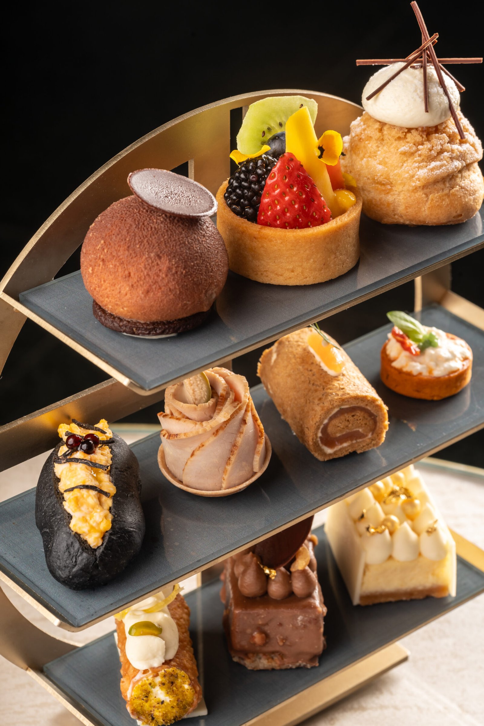 Armani/Caffè: A Fashionable Culinary Experience Now Unveiled at Dubai ...